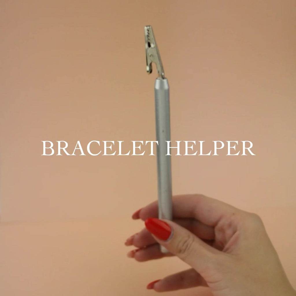 Bracelet Helper – CZ by Kenneth Jay Lane